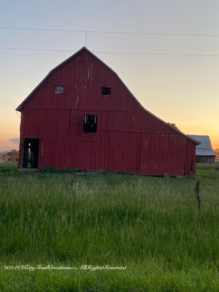 A Couple Barns N Stuff – Katy Trail Creations